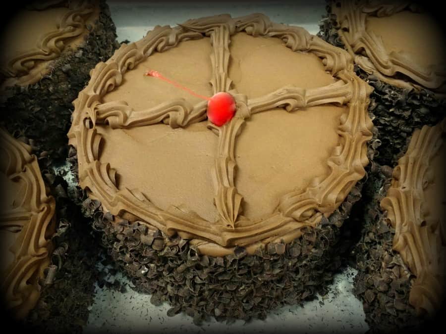 Store Cakes | Orland Park Bakery Orders